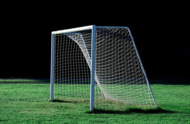 Taille des filets de football : quelle est la réglementation ? – FullSports